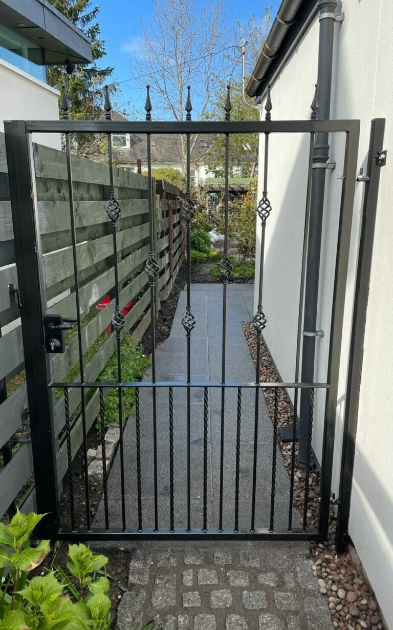 3 Easy Steps to Find the Lock Handing | Gatemaster Locks