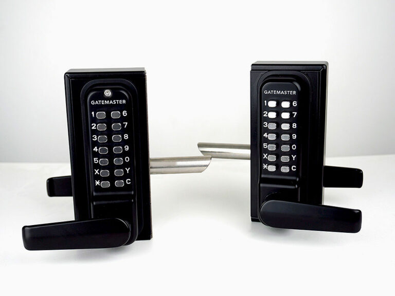 Double-Sided Superlock RapidReset Code Gate Lock | Gatemaster Locks
