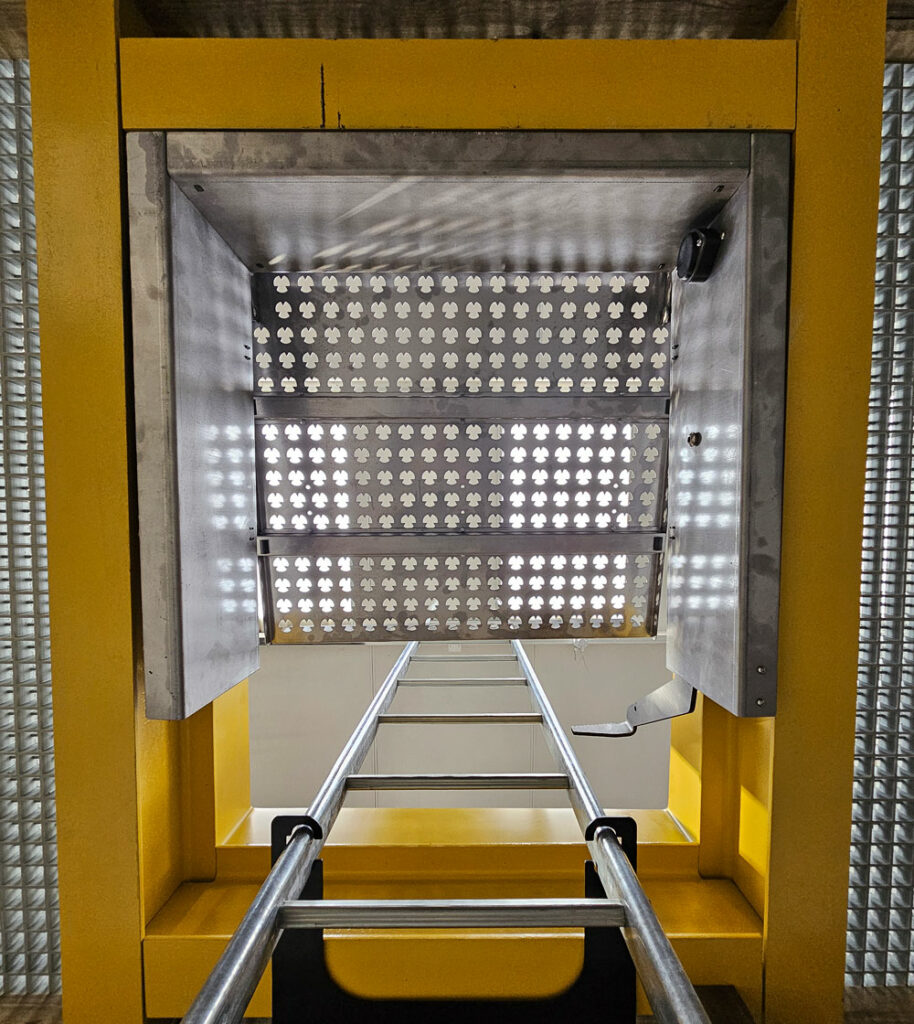 Gate Locks, Closers & Hinges | UK Made | Gatemaster Products