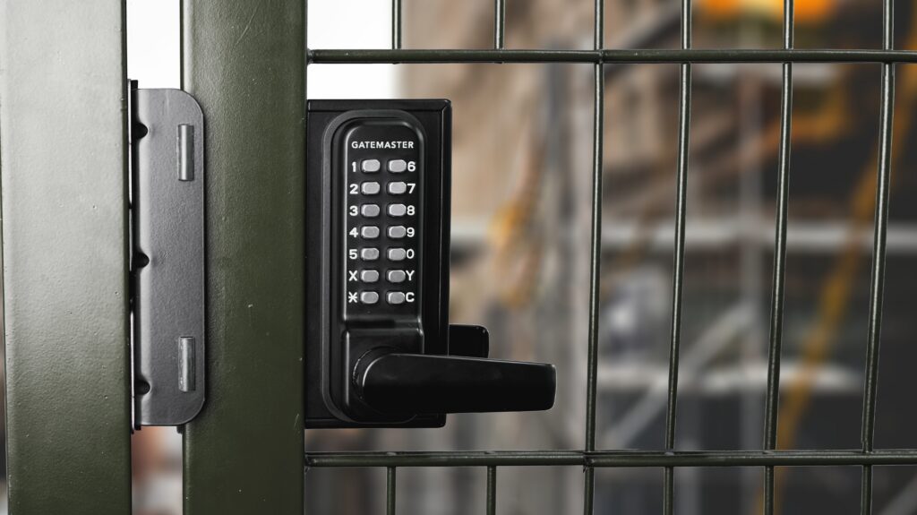 A Guide to Double-Sided Gate Locks. How to find the best options